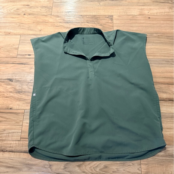 Figs | Tops | Figs Moss Rafaela | Poshmark